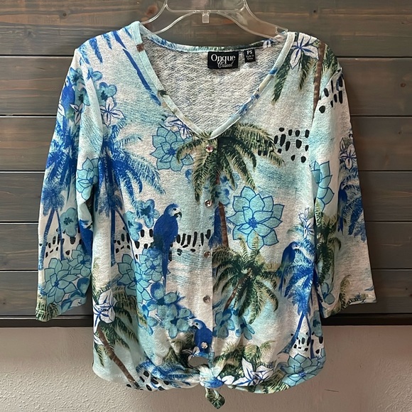 Onque Casuals | Tops | Onque Casuals Top | Poshmark
